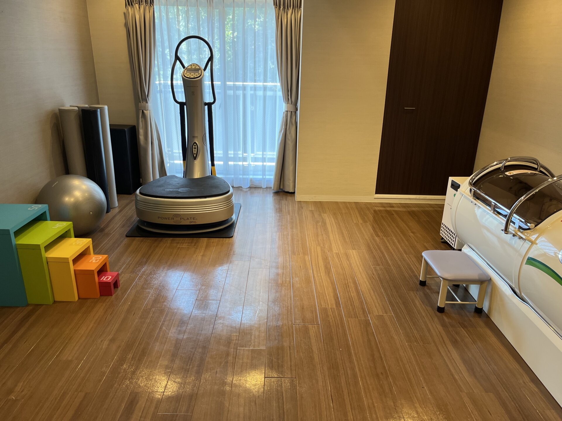 TOP | バストアップ・フェイシャル・高圧酸素カプセル IBC上大岡店